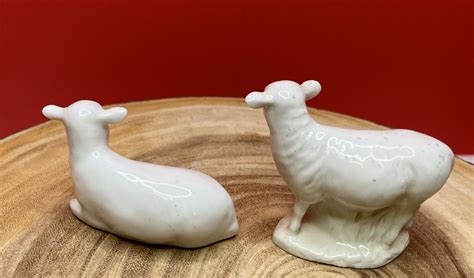 Mirmasu Porcelian Vintage Nativity Figure Of Two Sheep 4719631248