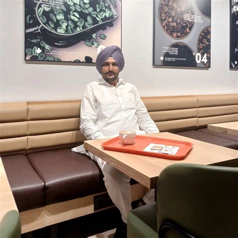 Samejit Singh Singhsamejit • Instagram Photos And Videos