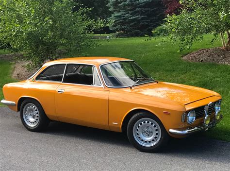1967 Alfa Romeo Giulia Sprint Gt Veloce Bring A Trailer