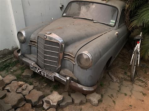An Old Merc Wanted To Know Which Model Rwhatisthiscar
