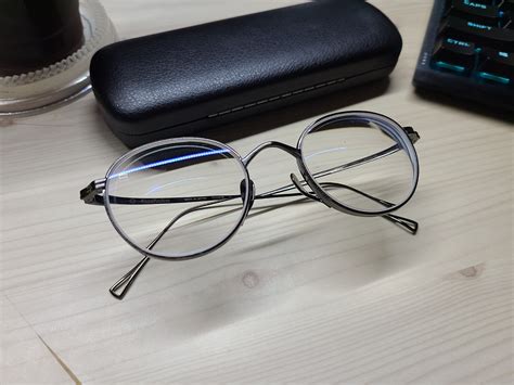 자이스 안경 렌즈 정품 마크 및 숨김 음각 마크 확인 방법