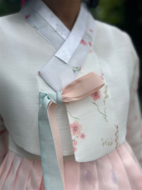 Korean Hanbok Design The History Behind This Beautiful Dress Bass