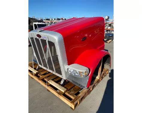 Peterbilt 389 Hood Oem L29 6093 100 In Dorr Mi 200000 612 13700