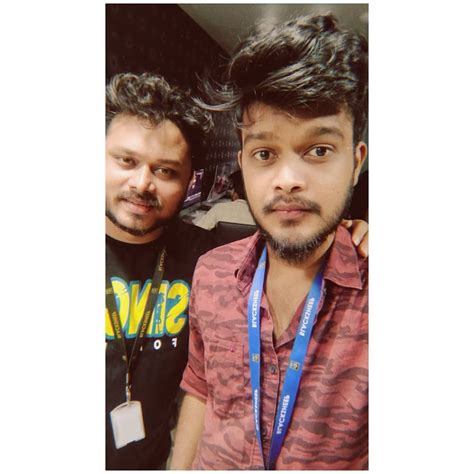 giri prasath yaarra antha paiyan naan thaan antha paiyan 💜🤟 📸 sabari