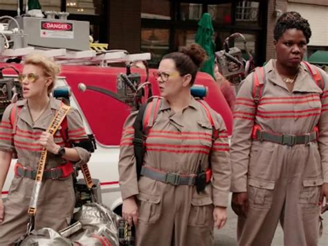 Kate Mckinnon Is The Ghostbuster Of Our Dreams In This New