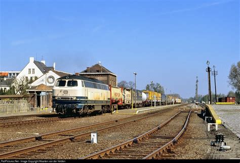 215 023 3 Deutsche Bundesbahn Db 215 Class At Neerpelt Belgium By 215 023 3 Deutsche Bundesbahn Db 215 Class At Neerpelt Belgium By
