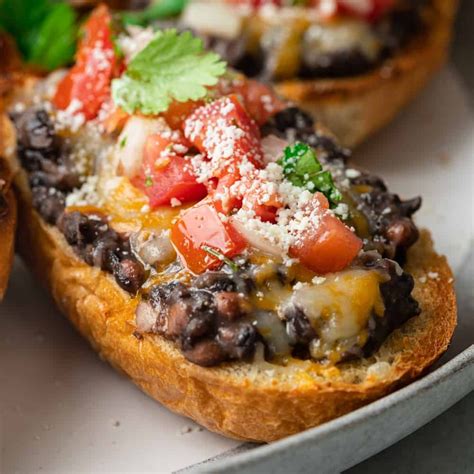 Authentic Mexican Molletes Refried Beans Molletes Recipe Mexican