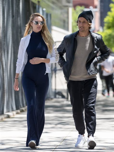 Candice Swanepoel Pregnancy Style Ps Fashion