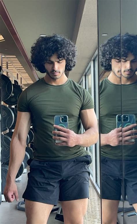 Rayyan Shaikh Man Sprookjes