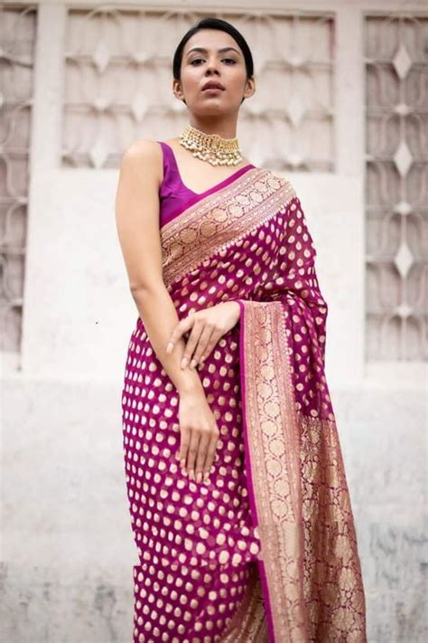 20 Latest Banarasi Silk Saree Blouse Designs And Patterns You Must Try