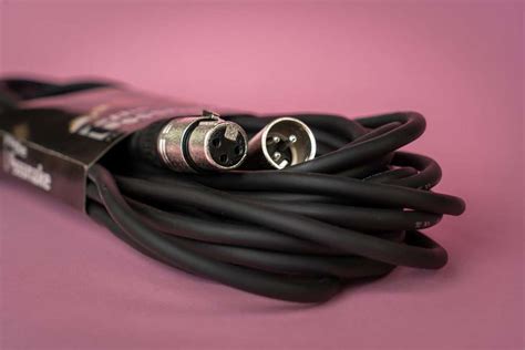 XLR Cannon Connectors Newsbabe Audio