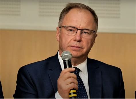 Linas KarpaviČius Rimtas Išbandymas Naujajai Religijai 77 Lt