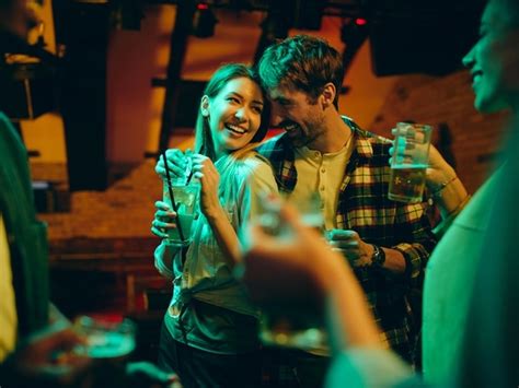 Това са признаците които издават сексуално привличане