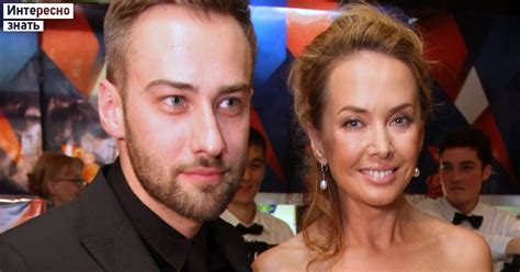 Красавец сын растёт копией знаменитой мамы как выглядит единственный