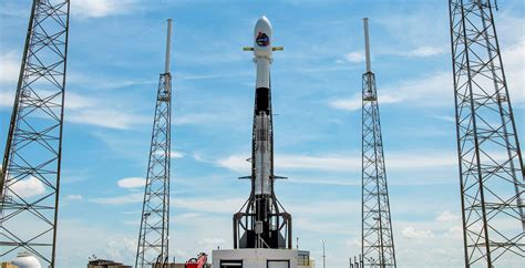 Saocom 1b Falcon 9 B1059 Lc 40 Spacex Prelaunch 1 Crop Teslarati