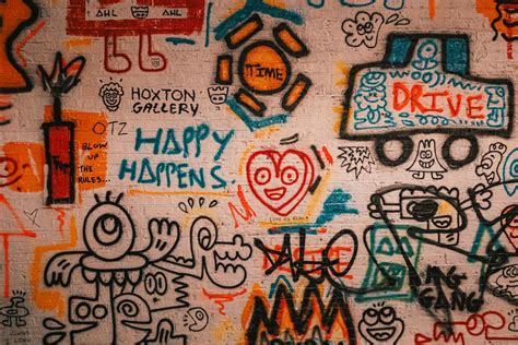 빨간색 흰색과 파란색 낙서 사진 Unsplash의 무료 쇼디치 이미지