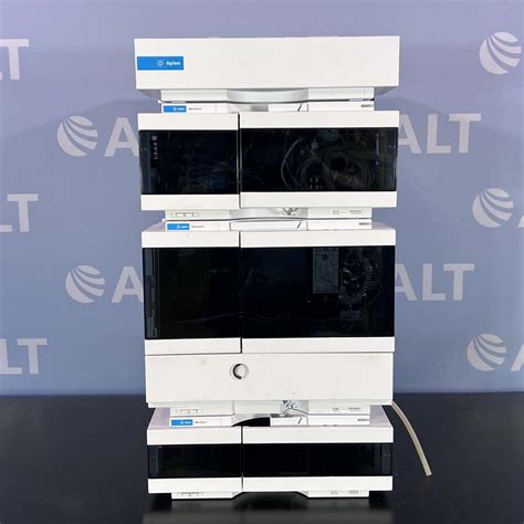 Agilent 1260 Infinity Ii Hplc System With G7104c Flex Pump G7129a Vialsampler With Integrated
