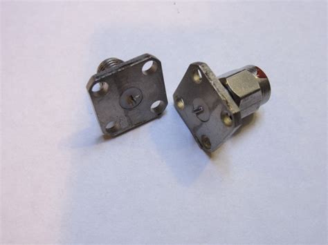 Teardown Of An 8 10 Ghz Rf Isolator Kerry D Wong