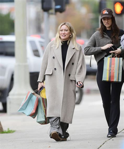Hilary Duff Out Shopping With A Friend After Pregnancy Announcement In