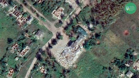 Екологи порахували збитки довкіллю від зруйнованого будинку культури на Луганщині Sd Ua