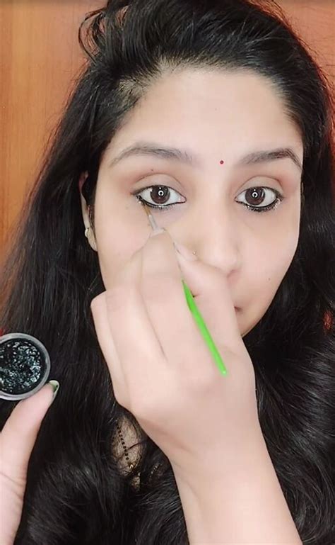 All Natural Diy Eyeliner Upstyle