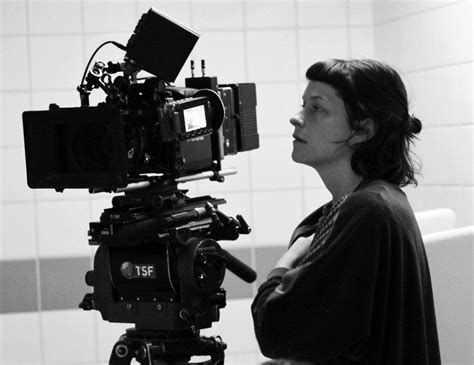 Nos Anciens Nastasja Saerens Directrice De La Photographie Iad