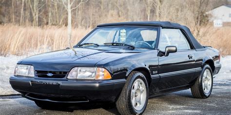 1991 Ford Mustang Research Center