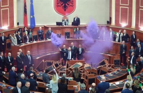 Cilët Janë Deputetët E Korçës Që Mbrojnë Me Mish E Shpirt Eshtrat E Saliut Kolibrial