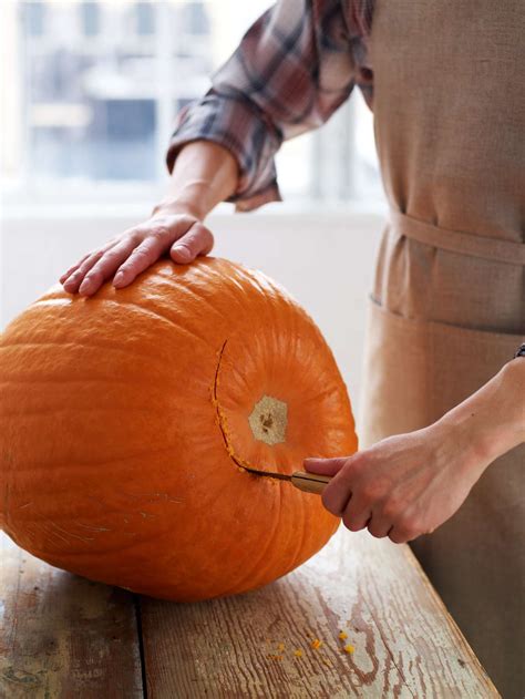 Carve Pumpkin