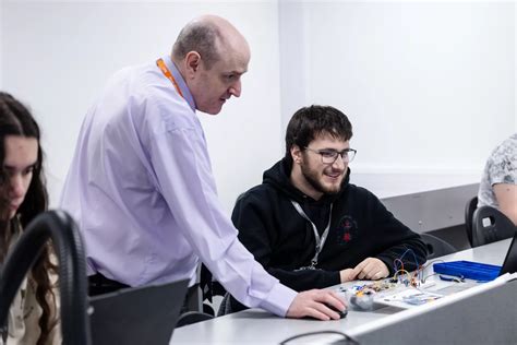 Cmi Level 3 Certificate Diploma In Management And Leadership Mk College