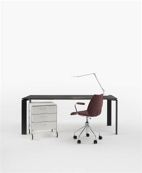 Kartell Aledin Tec Tavolo Prediger Lichtberater