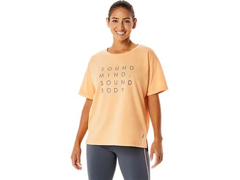 Training Core Relaxed Graphic Tee Women Summer Dune Womens Short