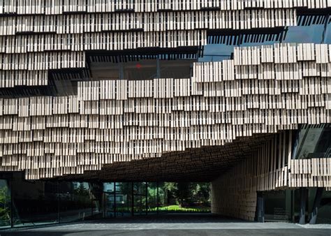 Kengo Kuma Creates Facade Of Wooden Strips For University