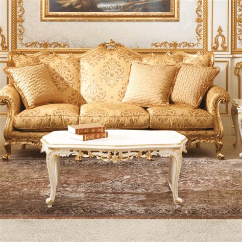 Beautiful Classic White Central Table Delius Collection