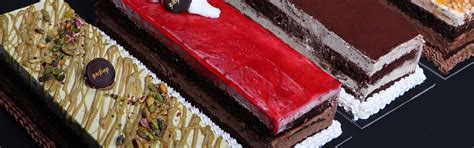 Слаткарница ЗАФИР Свадбени Торти Роденденски Торти Колачи