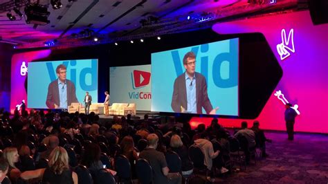 Vidcon 18 Hank And John Green Welcome The Industry To Vidcon Youtube