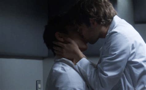 Gay Couple  Gay Couple Kiss Discover Share S Artofit