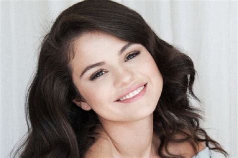 Selena Gomez Anggap Transplantasi Ginjal 'Hal Indah'