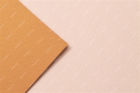 거친 크래프트 종이 배경 종이 질감 갈색 베이지색 텍스트 복사 공간이 있는 모형 프리미엄 사진