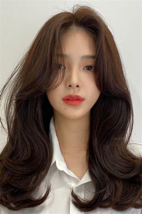 Pin By Julas On U L L Z A N G Medium Hair Styles Korean Medium Hair