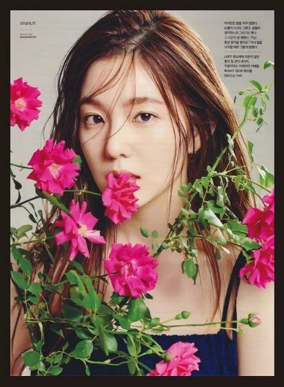 In Love Lisrene Lisa X Irene Red Velvet Photoshoot Red