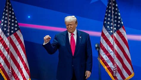 Trump Puts Another Iconic Self Portrait Right Next To Crooked Hillary