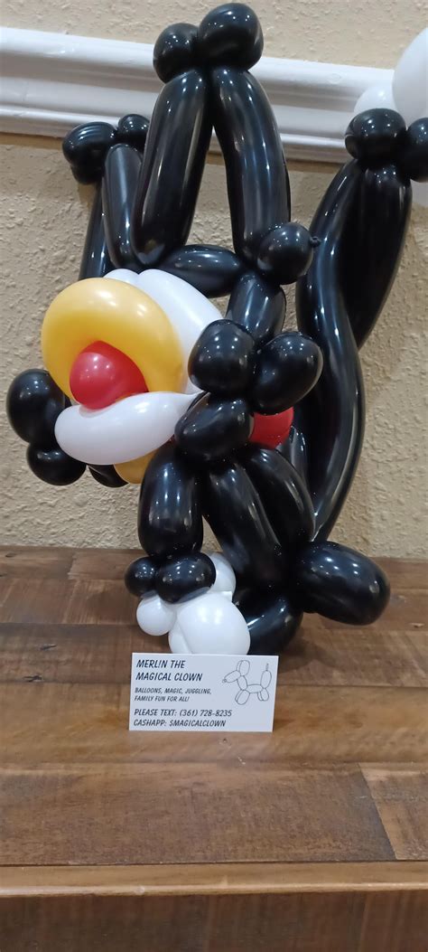 Balloon Animal Keekee From Merln The Magical Clown Rhazbinhotel