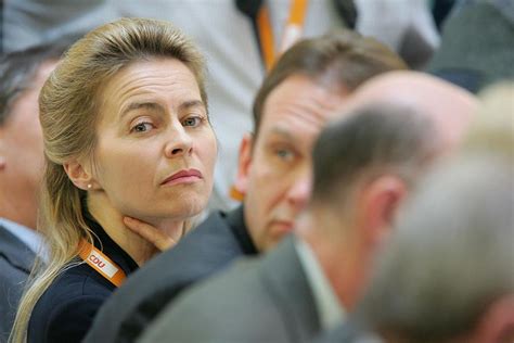 Урсула фон дер Ляйен биография фото карьера личная жизнь