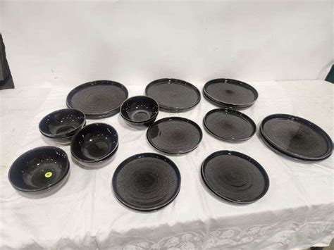 Yellowstone Dinnerware Taylor Auction And Realty Inc
