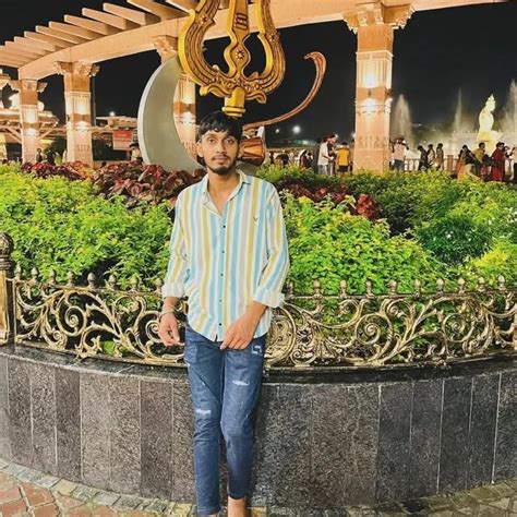 mr_sachin_patel 🦋 (@sachi_npatel101) • Threads, Say more