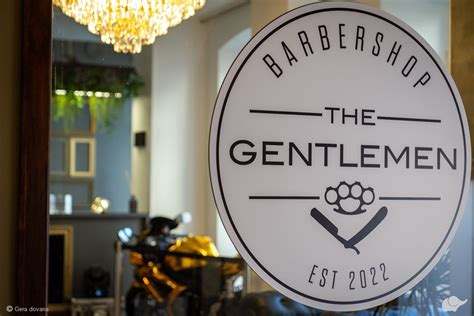Vyriškas Kirpimas „the Gentlemen Barbershop“