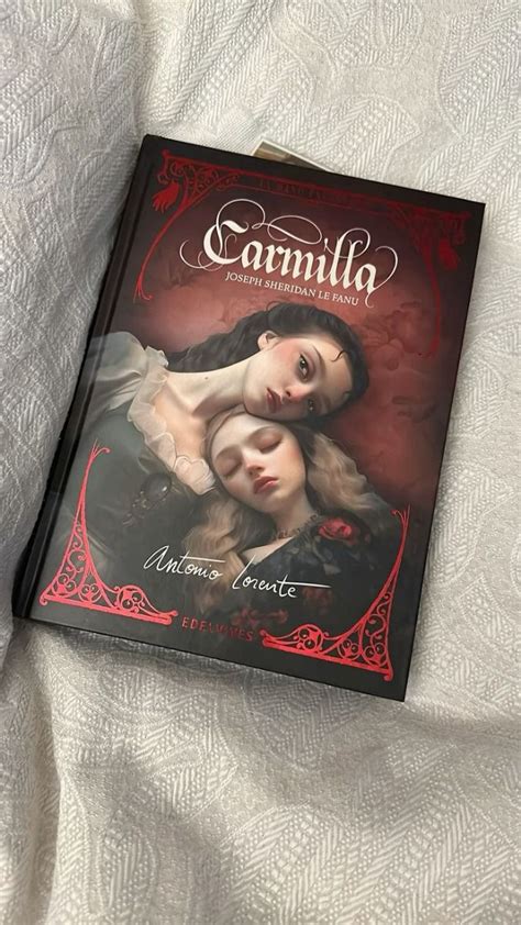 Carmilla Literatura Gotica Cubierta De Libros Libros En Espanol