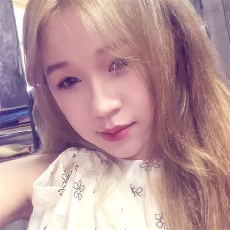 Cho t hỏi Con trai lúc chơi game là bị câm điếc luôn hảa hỏi gì cũng kh trả lời chửi cũng kh