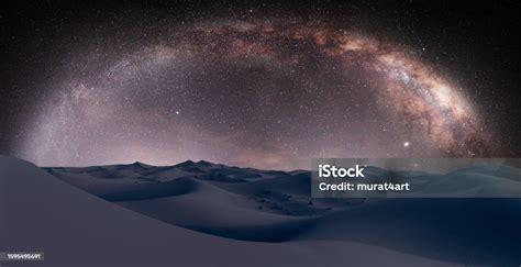 은하수 은하계가 있는 사막의 낙타 캐러밴 사하라 사막 모로코 모로코에 대한 스톡 사진 및 기타 이미지 모로코 밤 하루 시간대 낙타 Istock